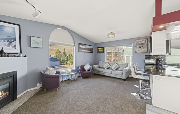 Winter Retreat Near Ski Resorts & Downtown - Silverthorne, CO