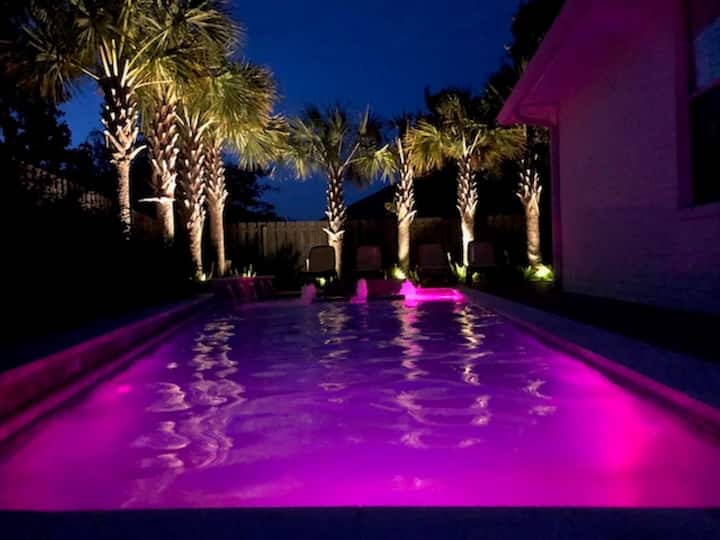 Beautiful Pet Friendly Home. Tropical Pool W Optional Heat. Minutes To Beach - デスティン, FL