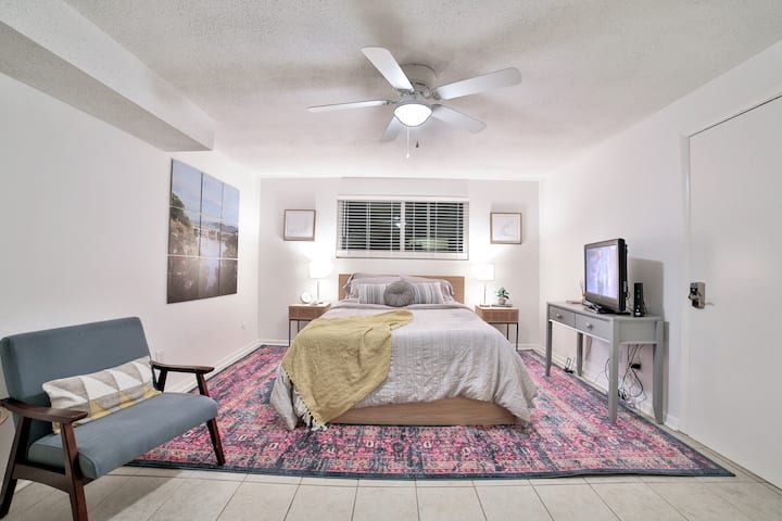 Month-to-month Comfort | North Shore Living - Signal Mountain, TN