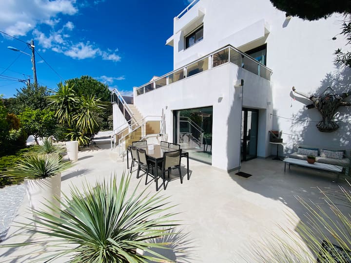 Plage à 1 Min – 70 M2 Climatisé Terrasse & Jardin - Sausset-les-Pins