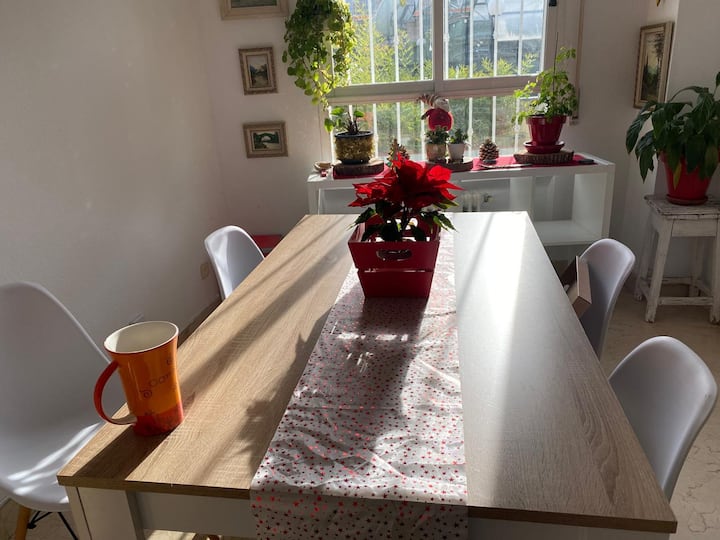 Green Home: Chalet With Pool In Madrid - Majadahonda