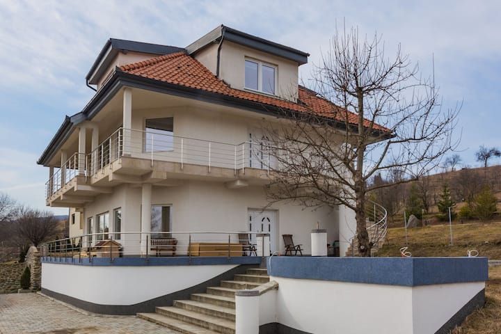 Villa Grande - Odorheiu Secuiesc