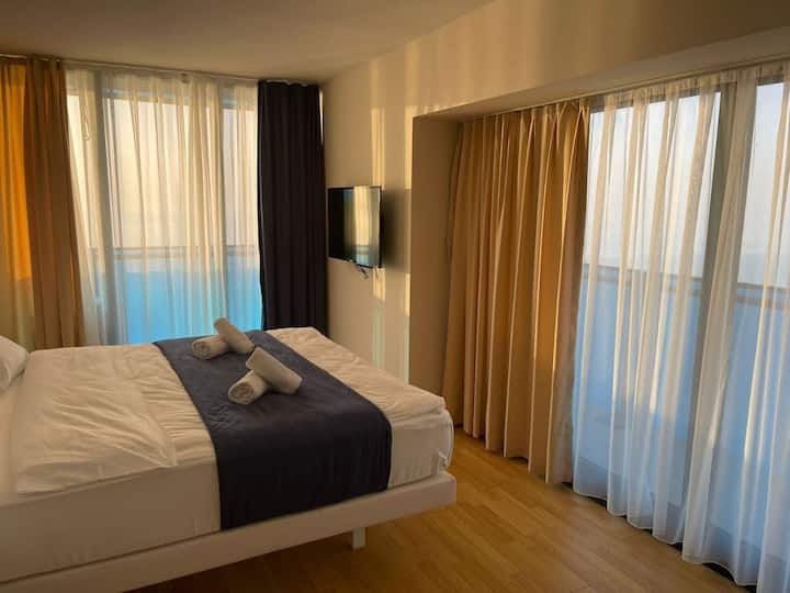 Panoramic Sea View Apartment On The 34th Floor. - Batumi