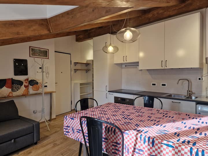 Casa S. Francesco: In Historic Center Of Albenga - Albenga