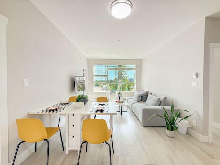 Comfort,clean Two Bedroom Condo At Tsawwassen - Ladner