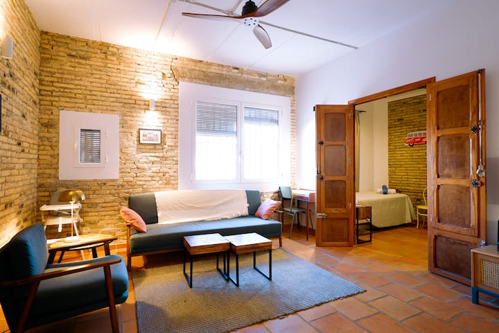 Cosy Flat Near The Beach - Valencia