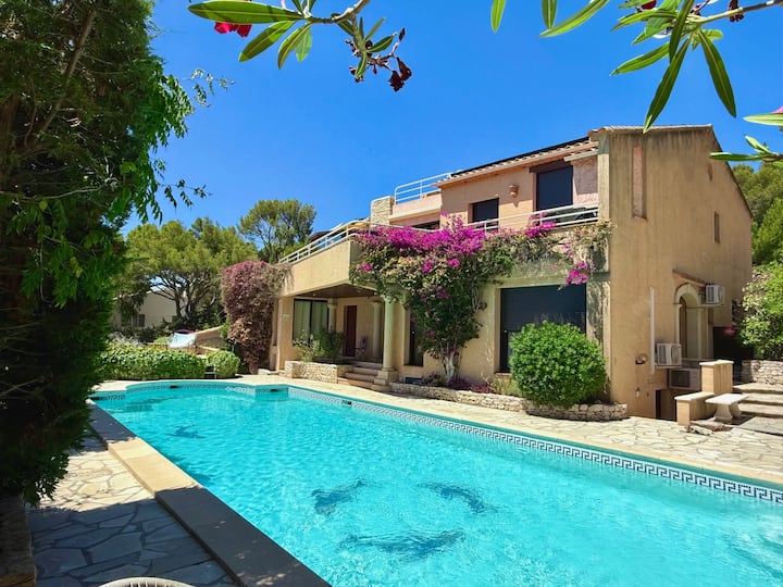 Villa Presqu'île *Vue Mer*parking*3 Logements*14p - Marseille
