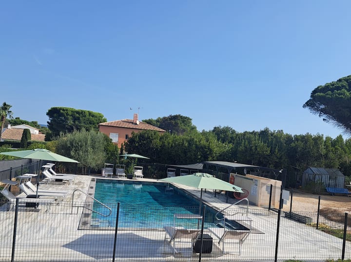 Maison Arborée De 39m² -Plage à 400m & Piscine- - La Seyne-sur-Mer