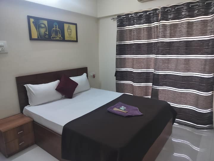 2 Bhk Private Apartment - Hiranandani Estate - Thane