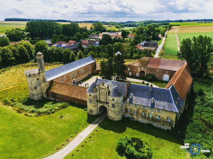 Gîte De Charme Avec Spa Dans Un Magnifique Château - Norte
