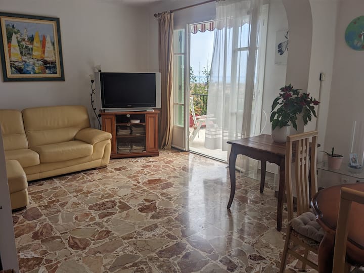 Oasis De Sérénité Avec Vue Mer Imprenable - Cagnes-sur-Mer