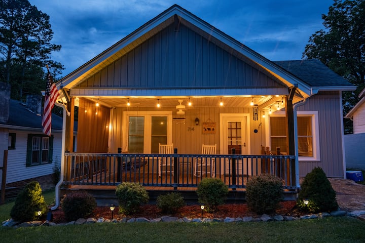 Etowah’s Cottage-dogs, King Beds, Hike, Raft - Hiwassee Ocoee State Park, Delano