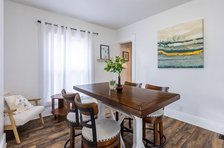 Updated Home | Fall Colors + Hiking + Close To I70 - Laura, OH