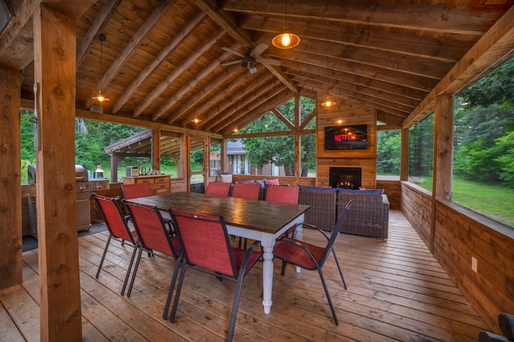 Chalet Spa En Bord De Rivière – Près De Tremblant - Laurentides