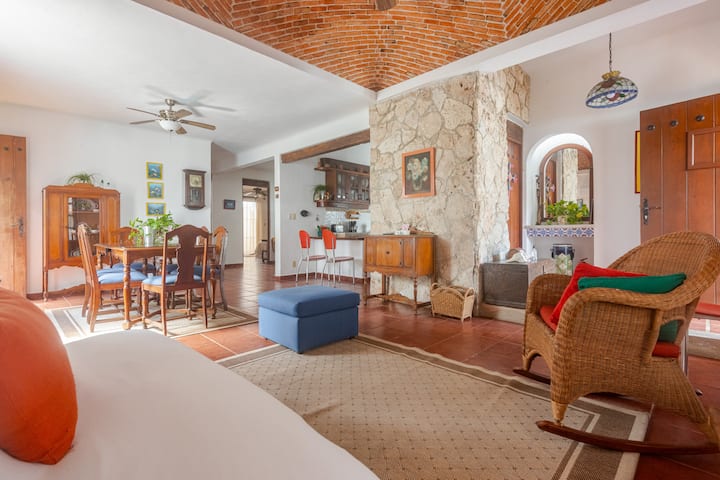 Linda Casa Vintage Bien Comunicada Y Segura Cancún - Cancún