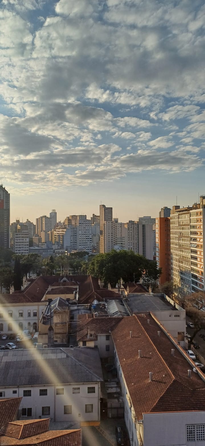 Ap Centro Em Frente A Santa Casa Com Garagem - Curitiba