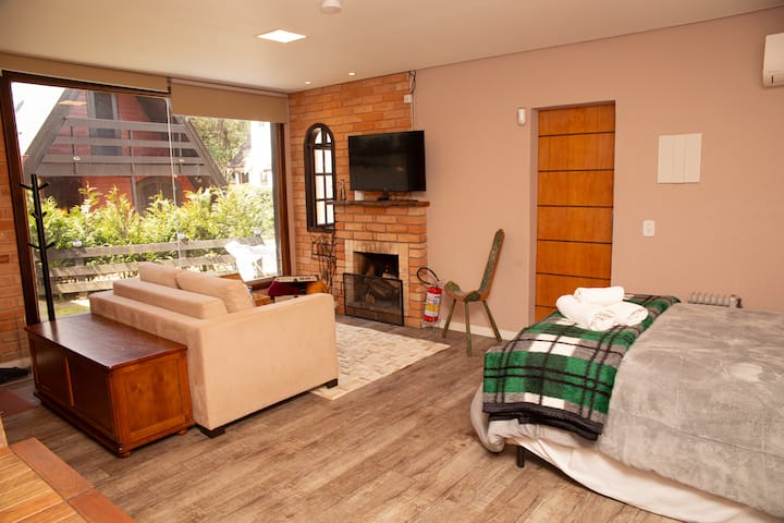 Suíte Syrah C/ Ofurô @Suacasa_yourhome - Campos do Jordão