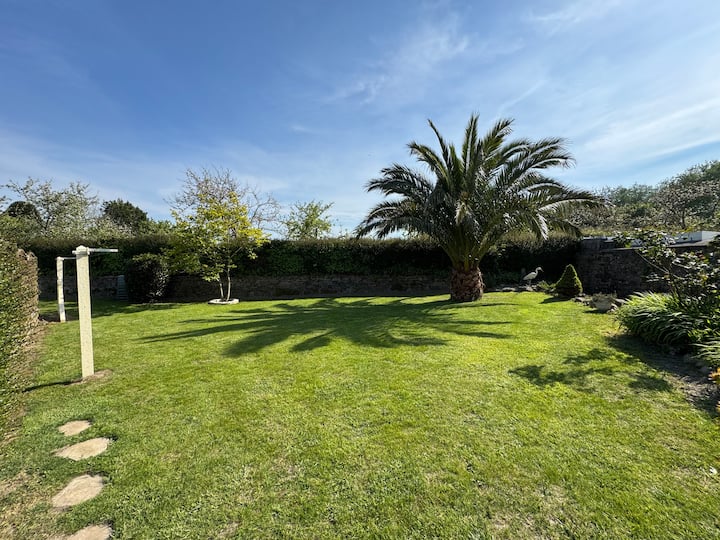 Le Bord De Saire
 2 * - Saint-Vaast-la-Hougue