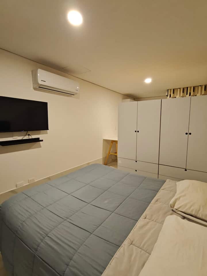 Loft En El Centro De Monterrey Sin Vista. 541 - Monterrey