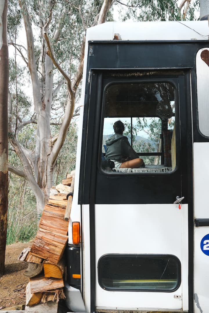 Bus & Hot Tub - Secluded Eco Forest Retreat - 태즈메이니아 주