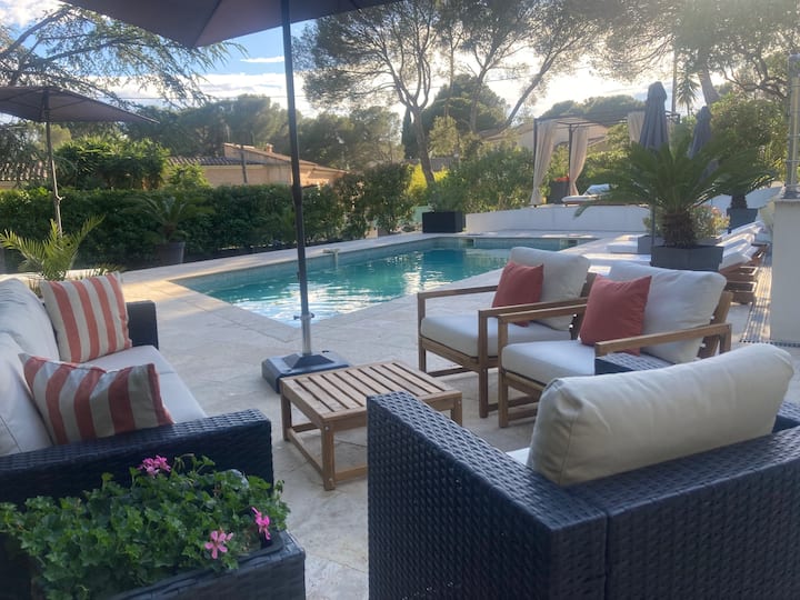 Villa éTage "Les Alizés" Côté Piscine Aperçu Mer - Saint-Raphaël