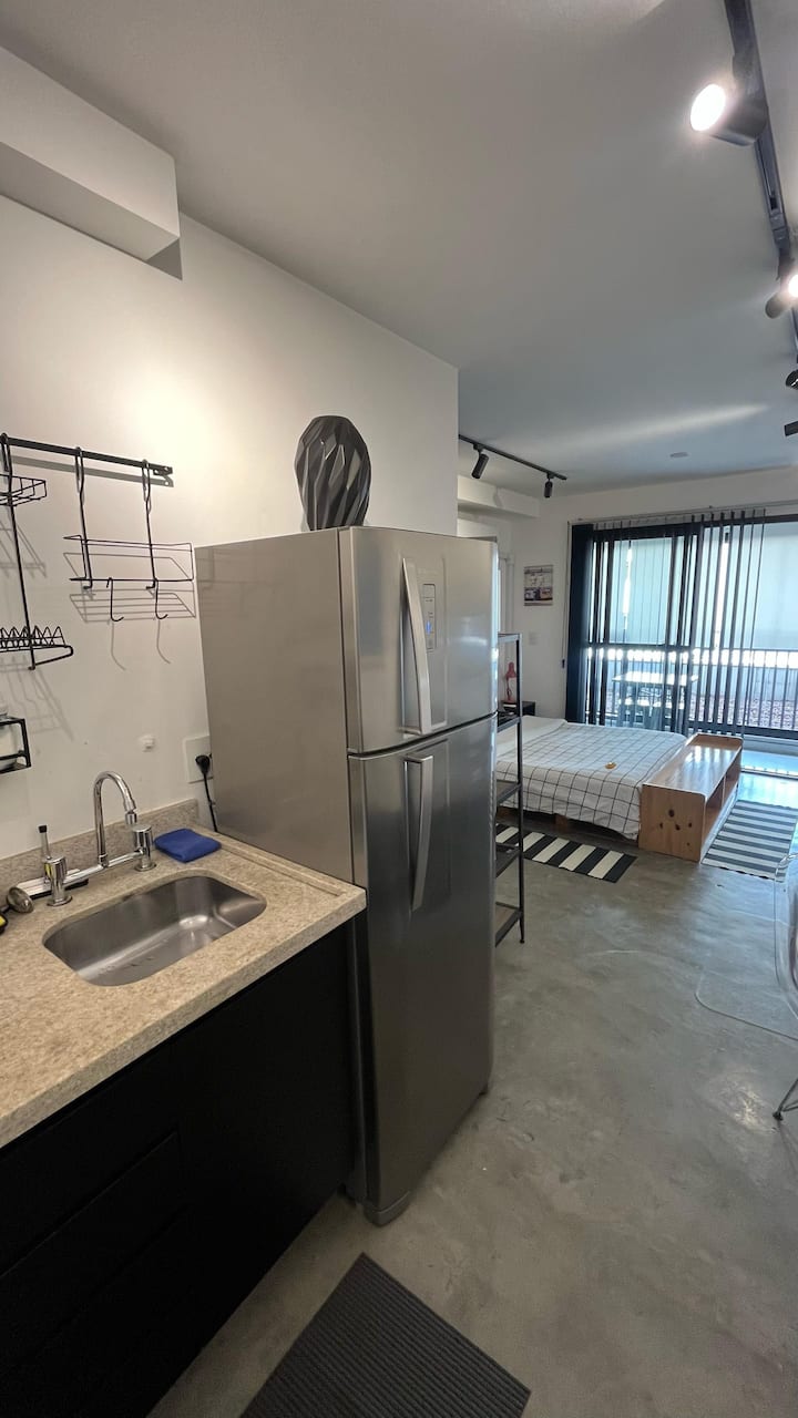 Studio 105* - Pça República - São Paulo. - São Paulo