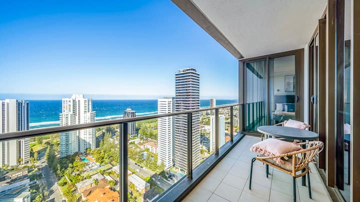 Modern 2br Broadbeach - Ocean & Hinterland Views - Broadbeach