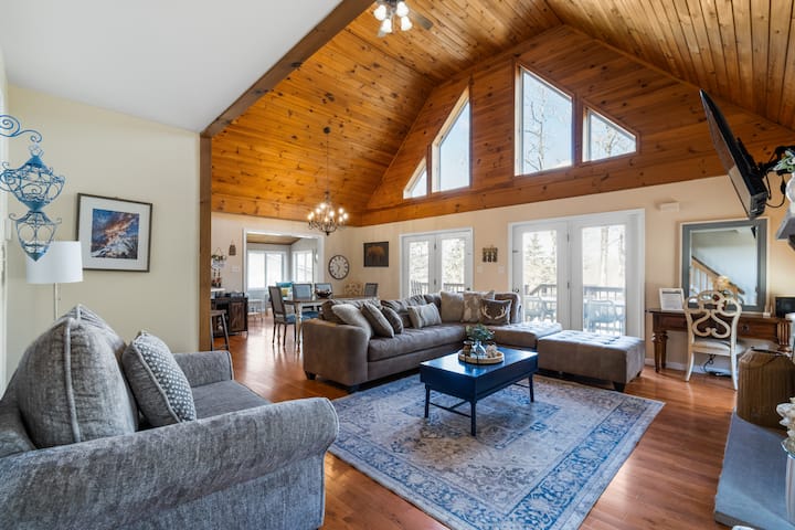 The Gather Inn - Lake Ariel