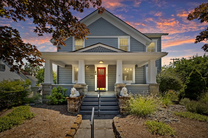 Luxury Home In The Heart Of Wine Country - McMinnville, OR