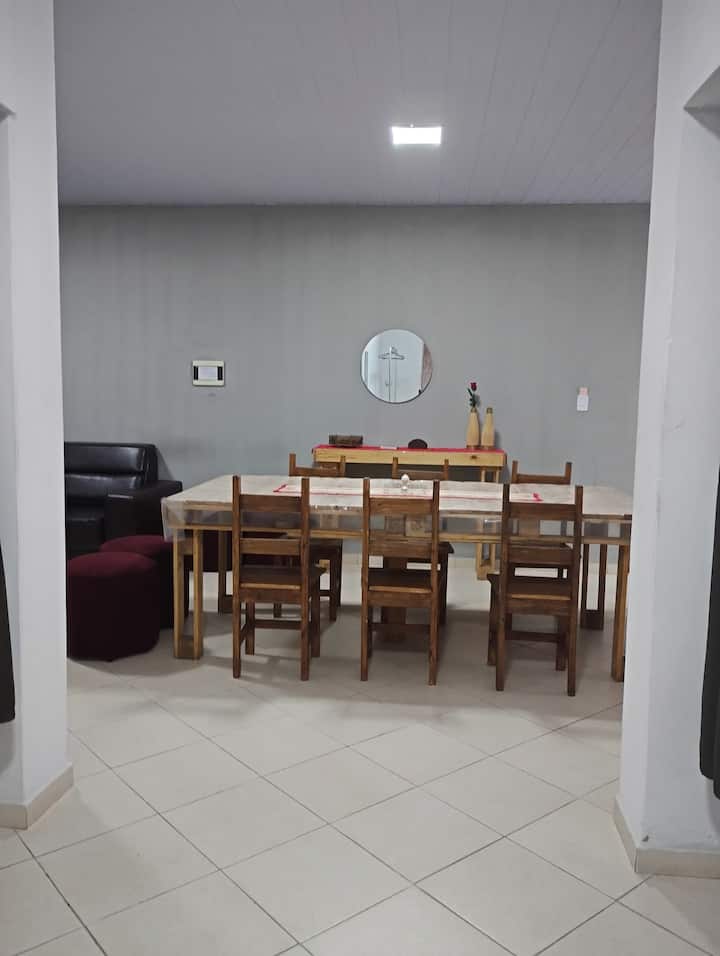 Casa Para Equipe / Betim Mg - Contagem