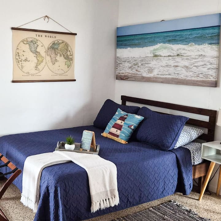 Rustic Studio - Levittown