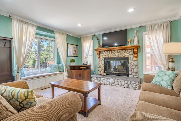 Beautiful Mountain Retreat In Big Bear With Spa - Big Bear, CA