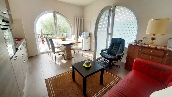 2 Bedroom Apartment With Lake View. - Cademario