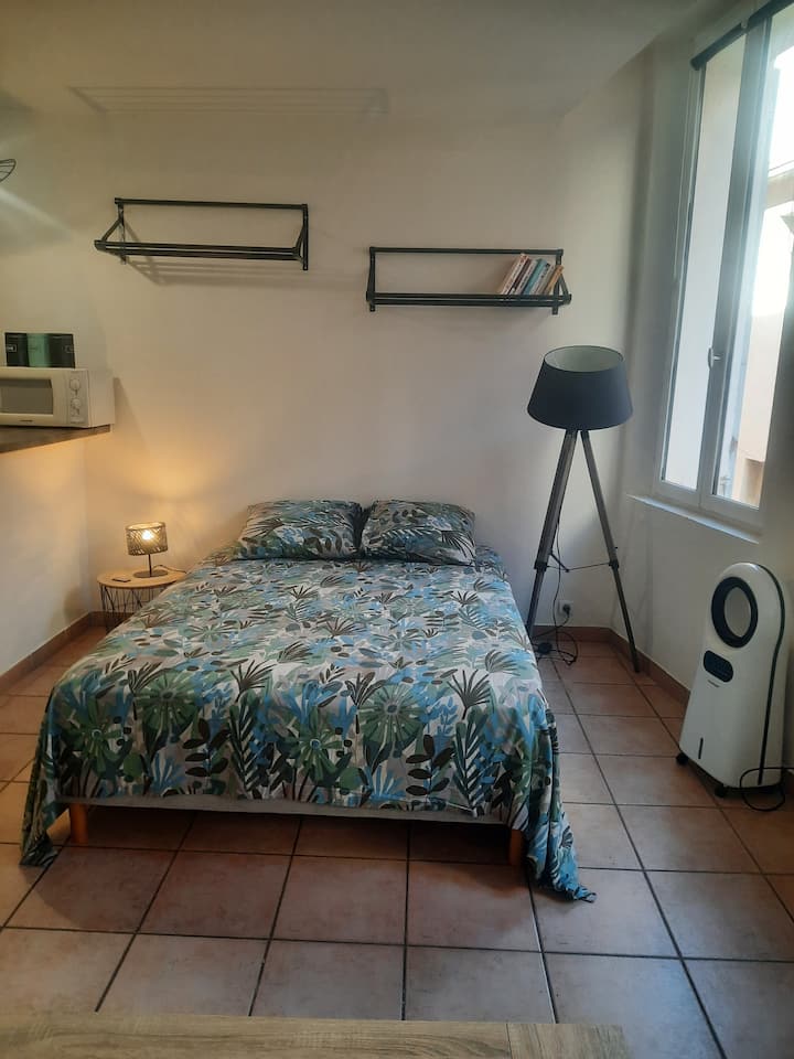 Charmant  Studio, Mucen , Vieux Port - Marseille