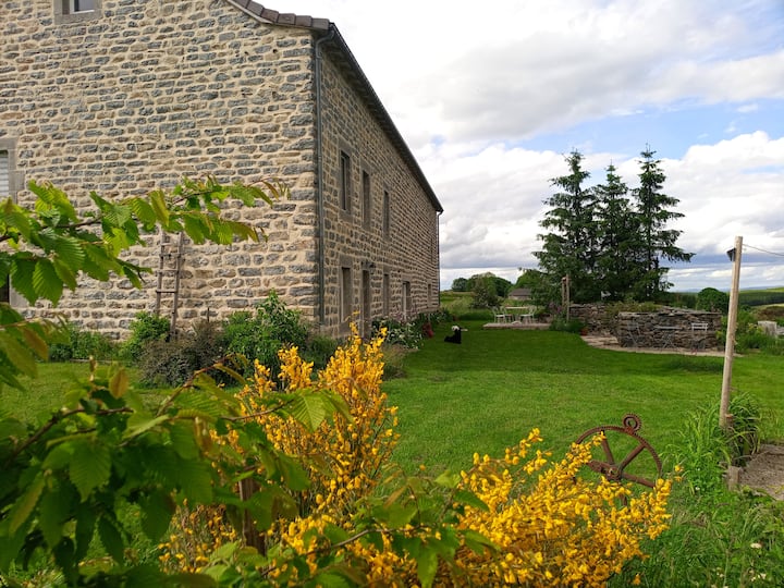 Chambre D'hôtes Sur Mesure, La Croisée En Auvergne - Les Estables
