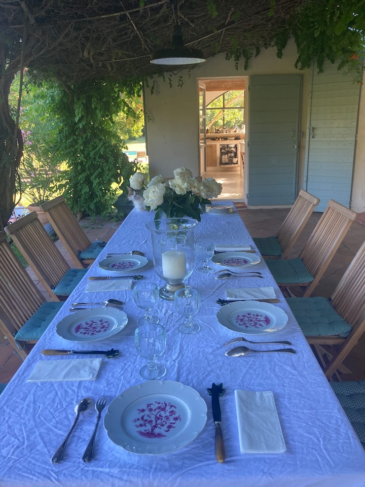 "Domaine De Rosemay" La Chambre Tilleul - Ventabren