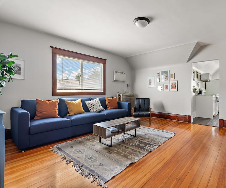 Stylish, Modern Loft With Historic Charm - Saint Paul, MN