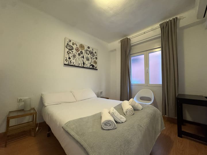 Large Apartment In The Center Of Malaga - Málaga