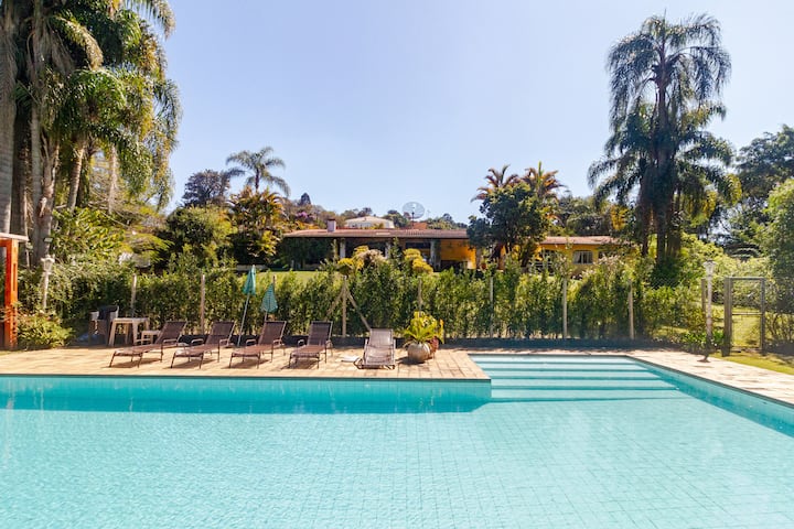 Chácara Ibiúna Piscina Jacuzzi Lareira Natureza - Ibiúna