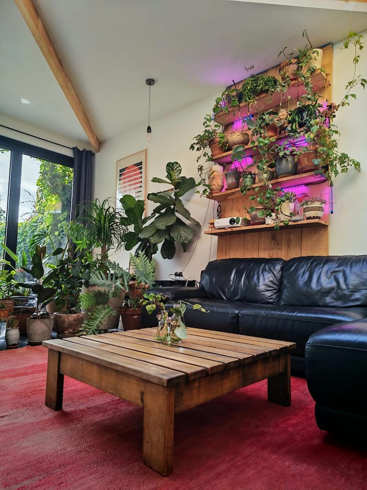 Just My House. - Gent