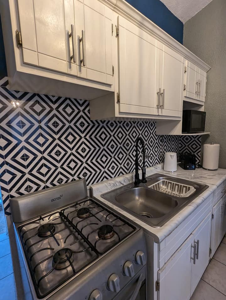 Bright And Charming 2br Apartment - Tijuana