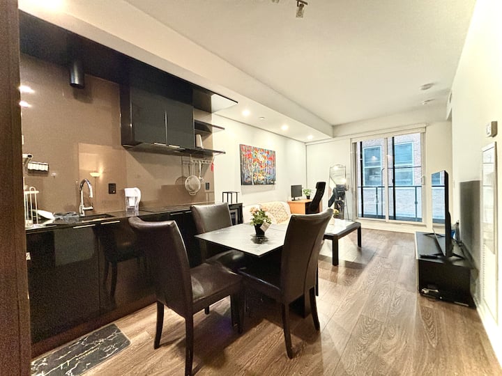 Luxury 2 Bedroom @ Heart Of Downtown Toronto - Toronto