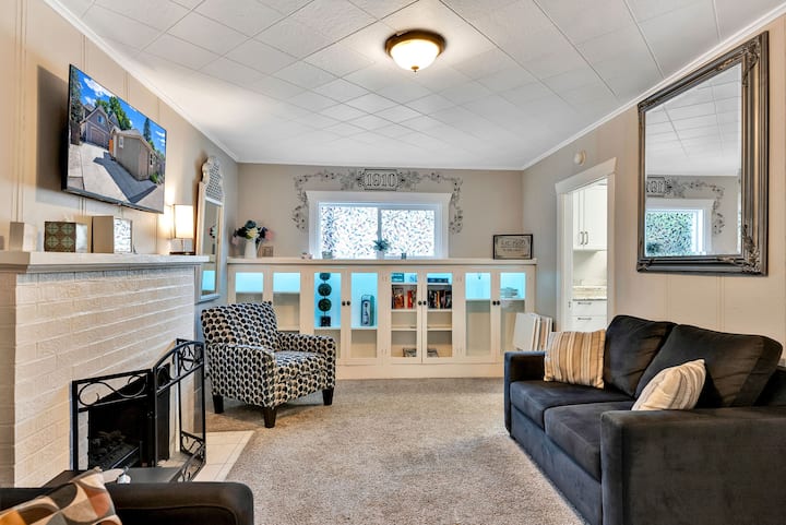 2br/1ba Cute 1910 Cottage - Walk Downtown! - Coeur d'Alene, ID
