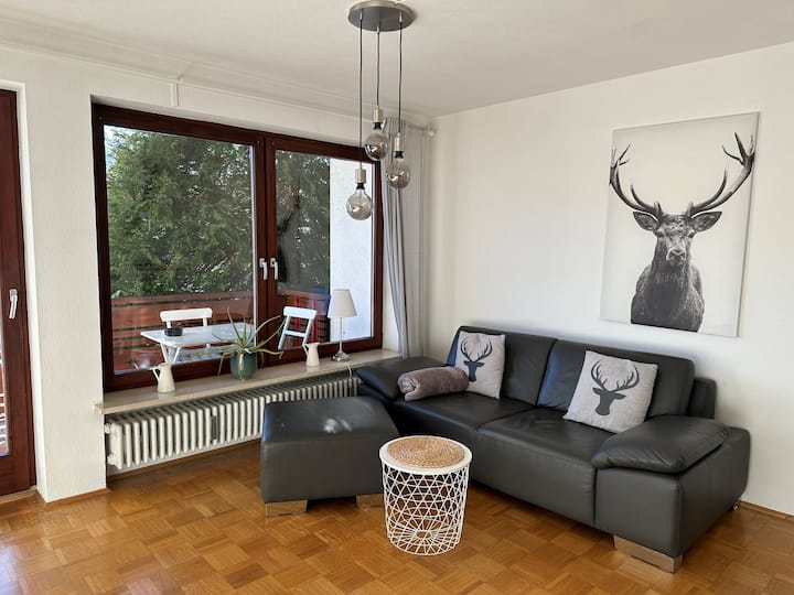Ruhiges Nettes Apartment Mit Bergblick, Zentral - Füssen