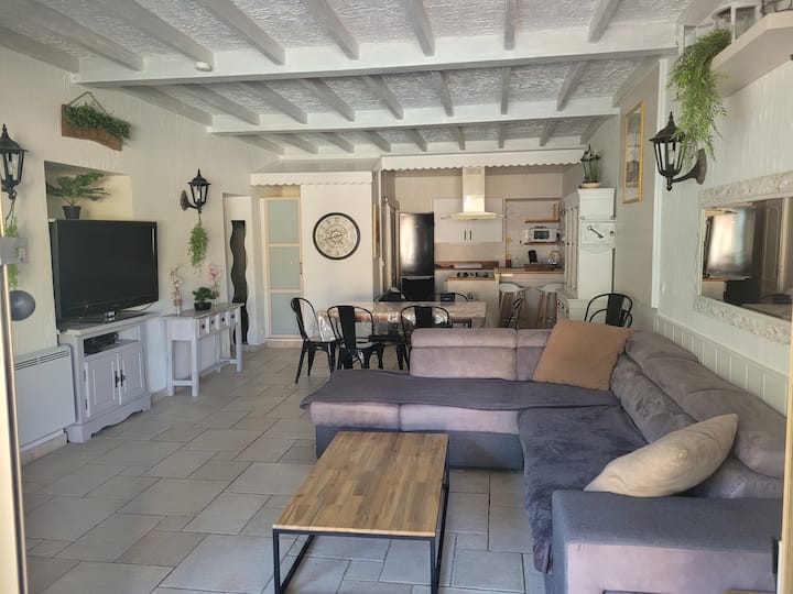 Rez De Villa⭐️⭐️⭐️ Piscine Privée à 8mn Des Plages - Saint-Aygulf