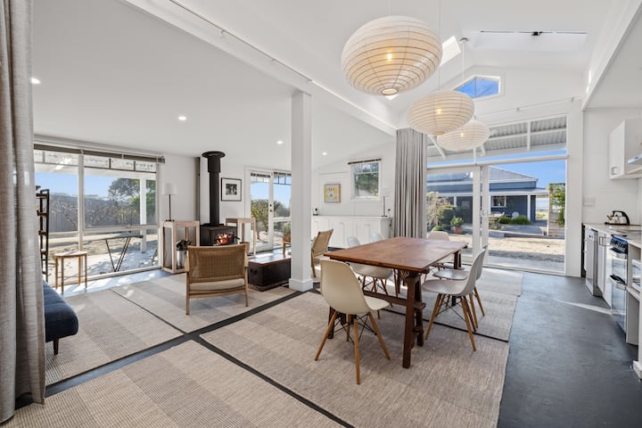 Wombat Pavilion - Wilsons Promontory National Park