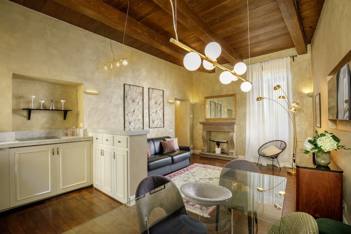 Spanish Steps - Boutique Apartment - Rome