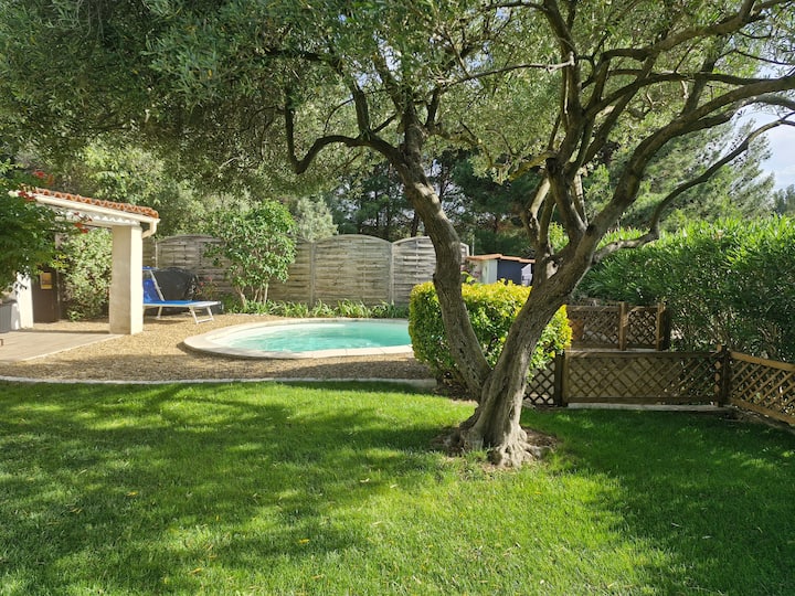 Villa Au Calme , Piscine Individuelle  3 Chambres - Velaux