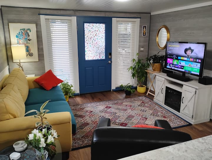 Magical Cottage/hottub, 2 Persons, No Clean Fee - Eugene, OR