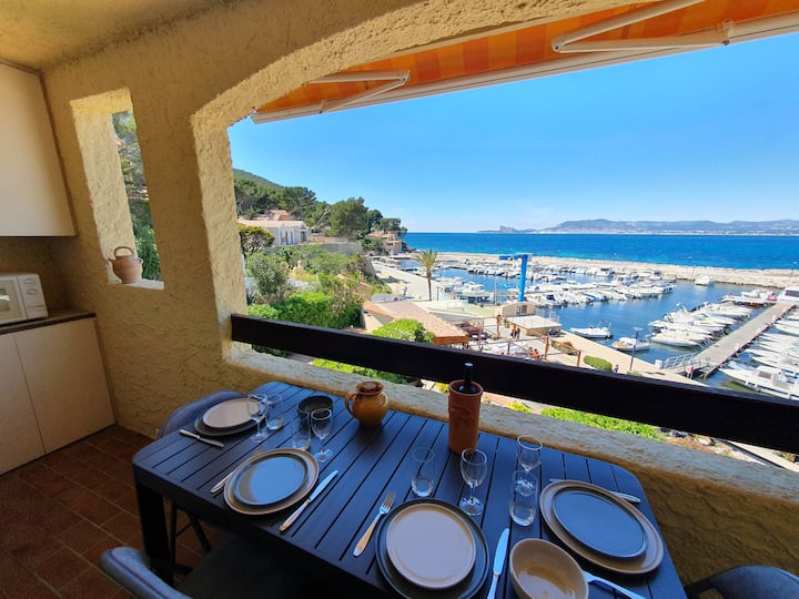 Joli T2 Avec Vue Extraordinaire Sur La Mer - Saint-Cyr-sur-Mer